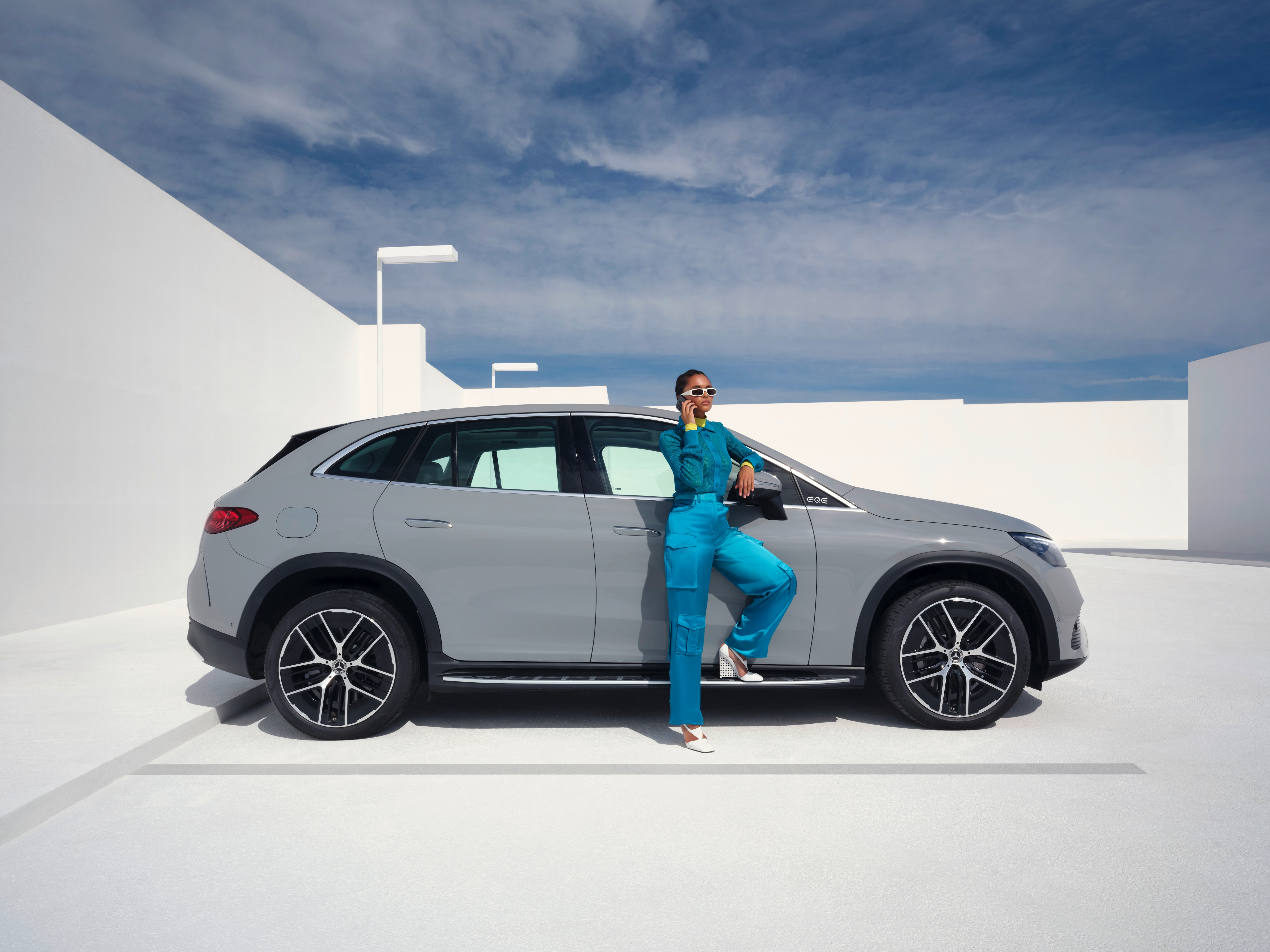 Roadside and Damage Assistance | Mercedes-Benz